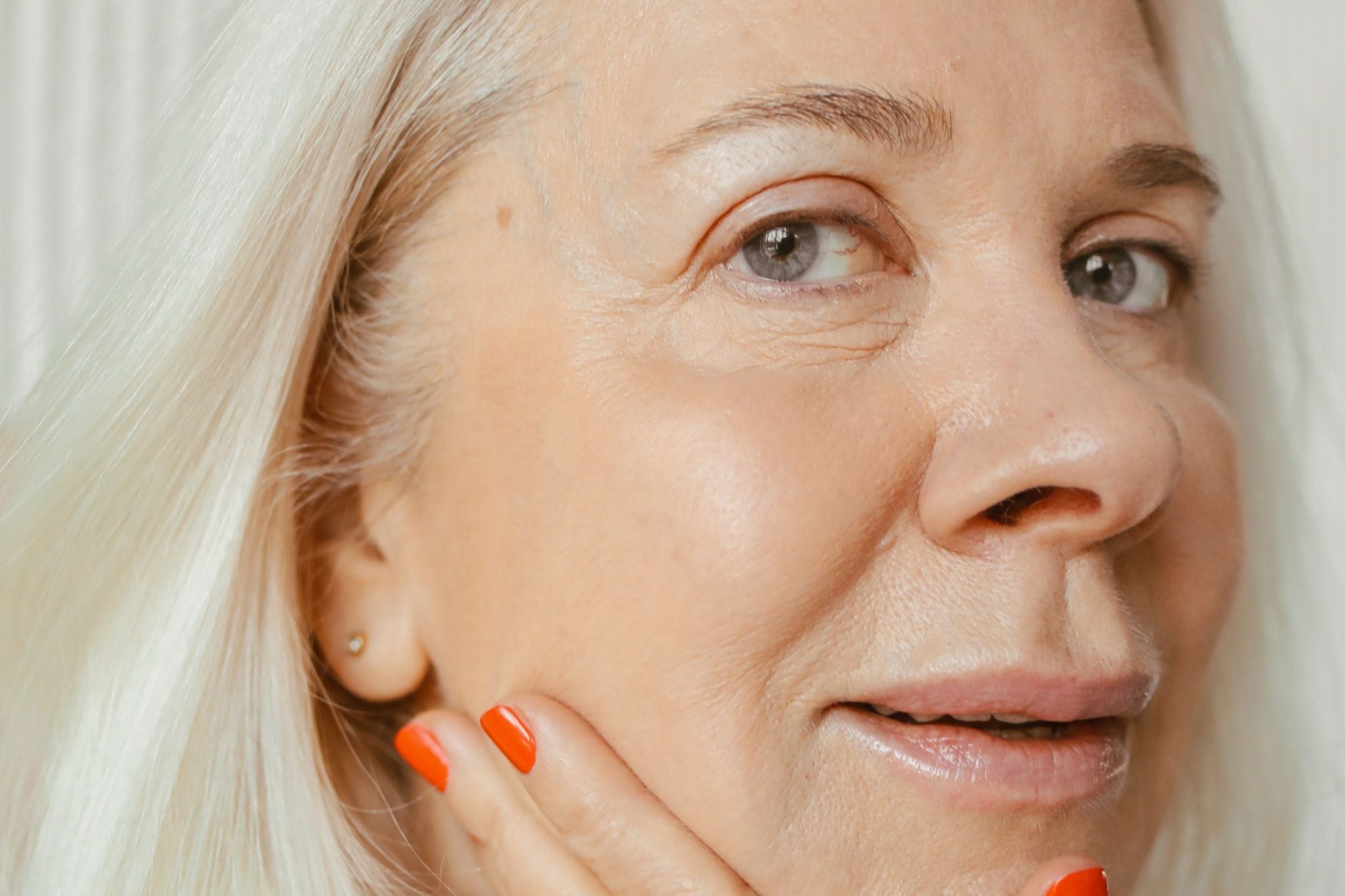 The Best Concealers for Mature Skin: Hydration Meets Coverage – Wellness Corner Store – Health ...